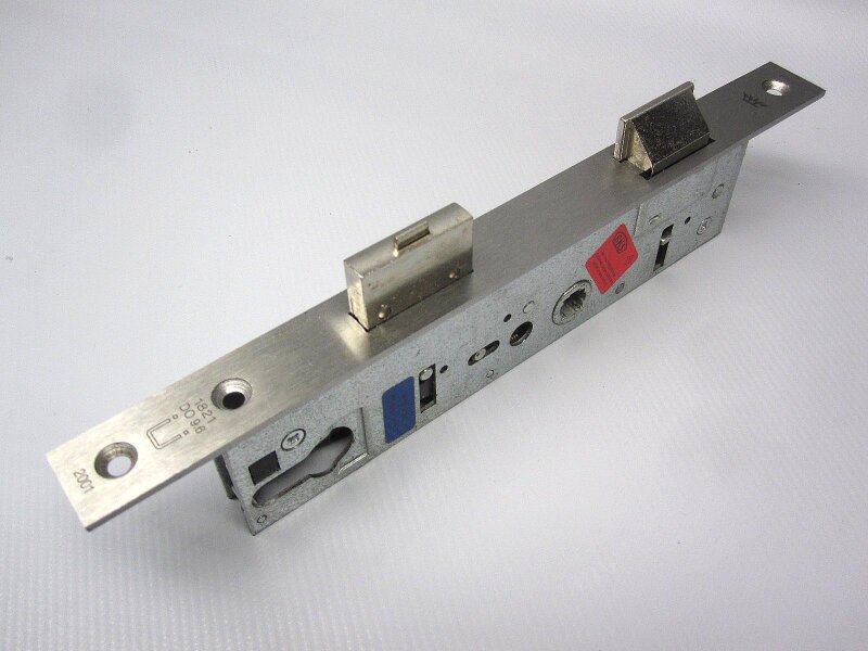 Schüco RF-PANIKSCHLOSS 1821 B DIN LS 35/92/9 F270x24 RV:3mm alte ...